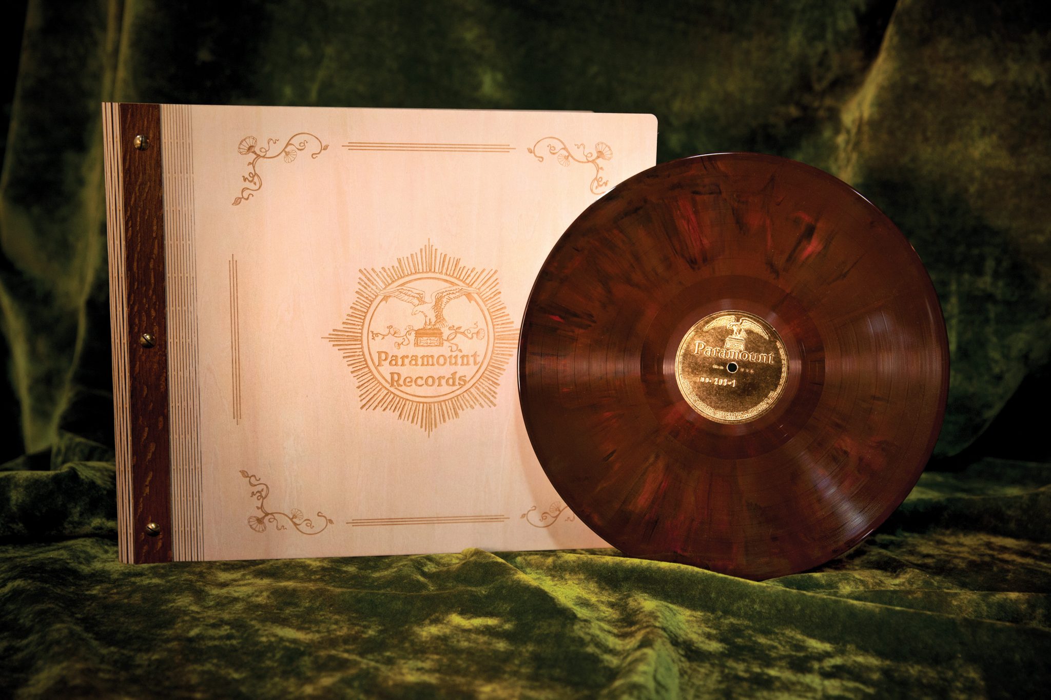 The Rise & Fall of Paramount Records: Volume One, 1917-1927 - Jack ...